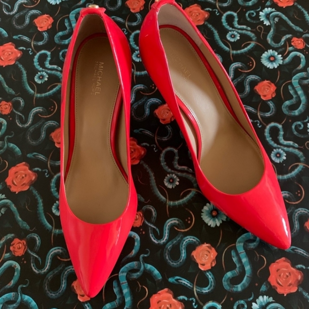 Michael Kors Bright Red Heels Pumps Sz 9 Nwot - Gem